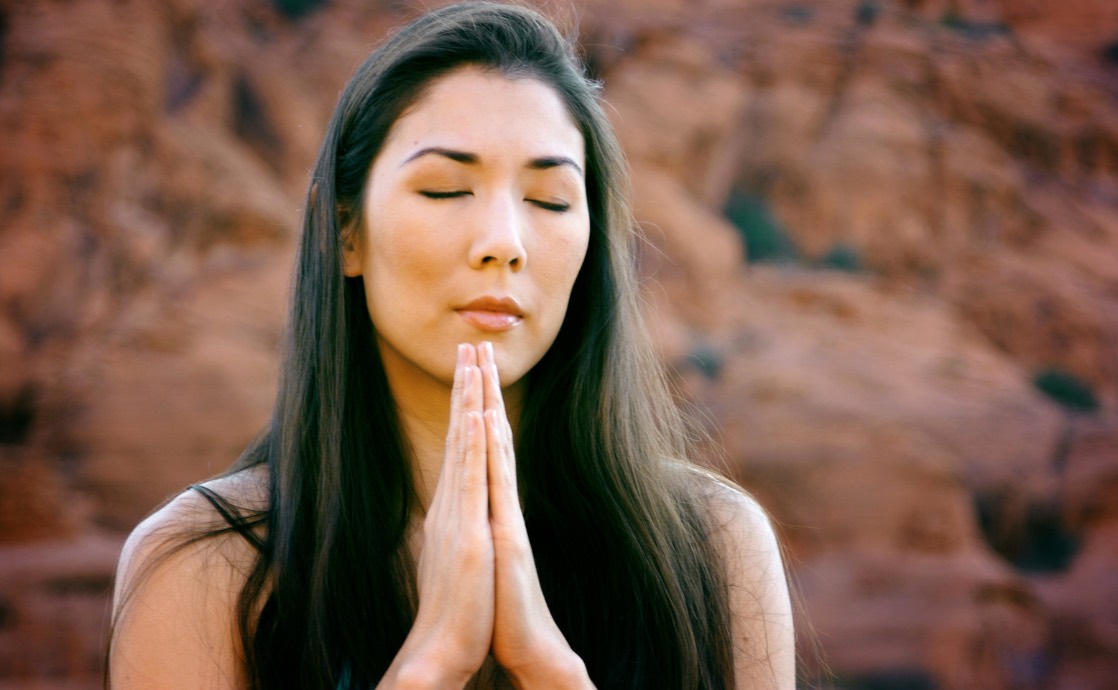 How to Overcome 9 Hindrances to Prayer - Bahai Journal